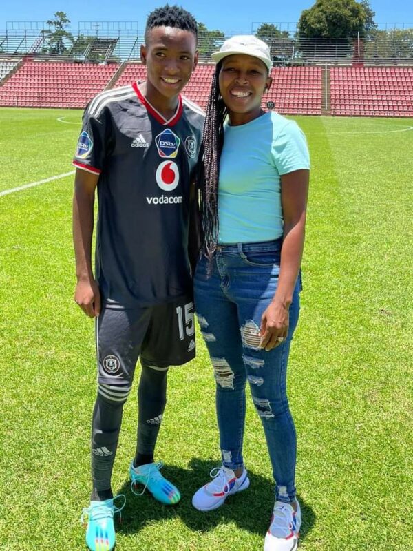 Relebohile Mofokeng's Father Vows To Keep Young Star Grounded - Sportswire