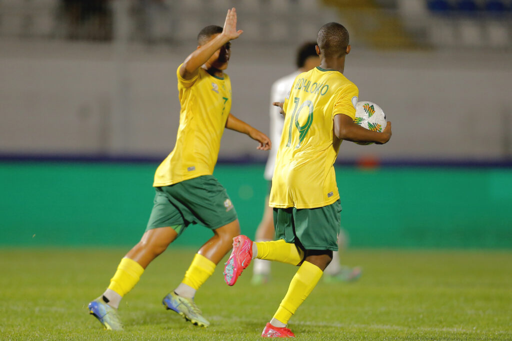 Mofokeng's Father Reveals Ultimate Dream For His Son - Sportswire
